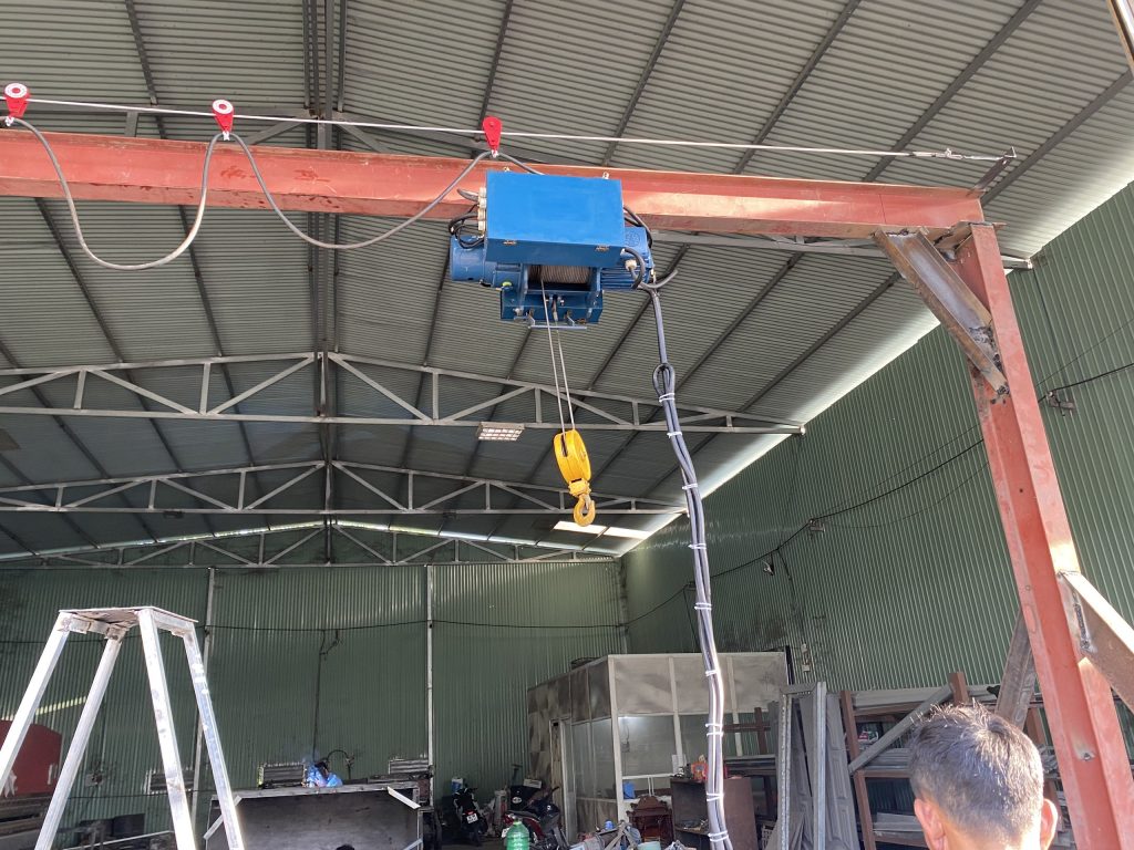 Lắp cẩu trục đẩy tay 1 tấn - Cầu Trục, Cẩu Trục Nhà Xưởng, Cổng Trục, Palang nâng hạ