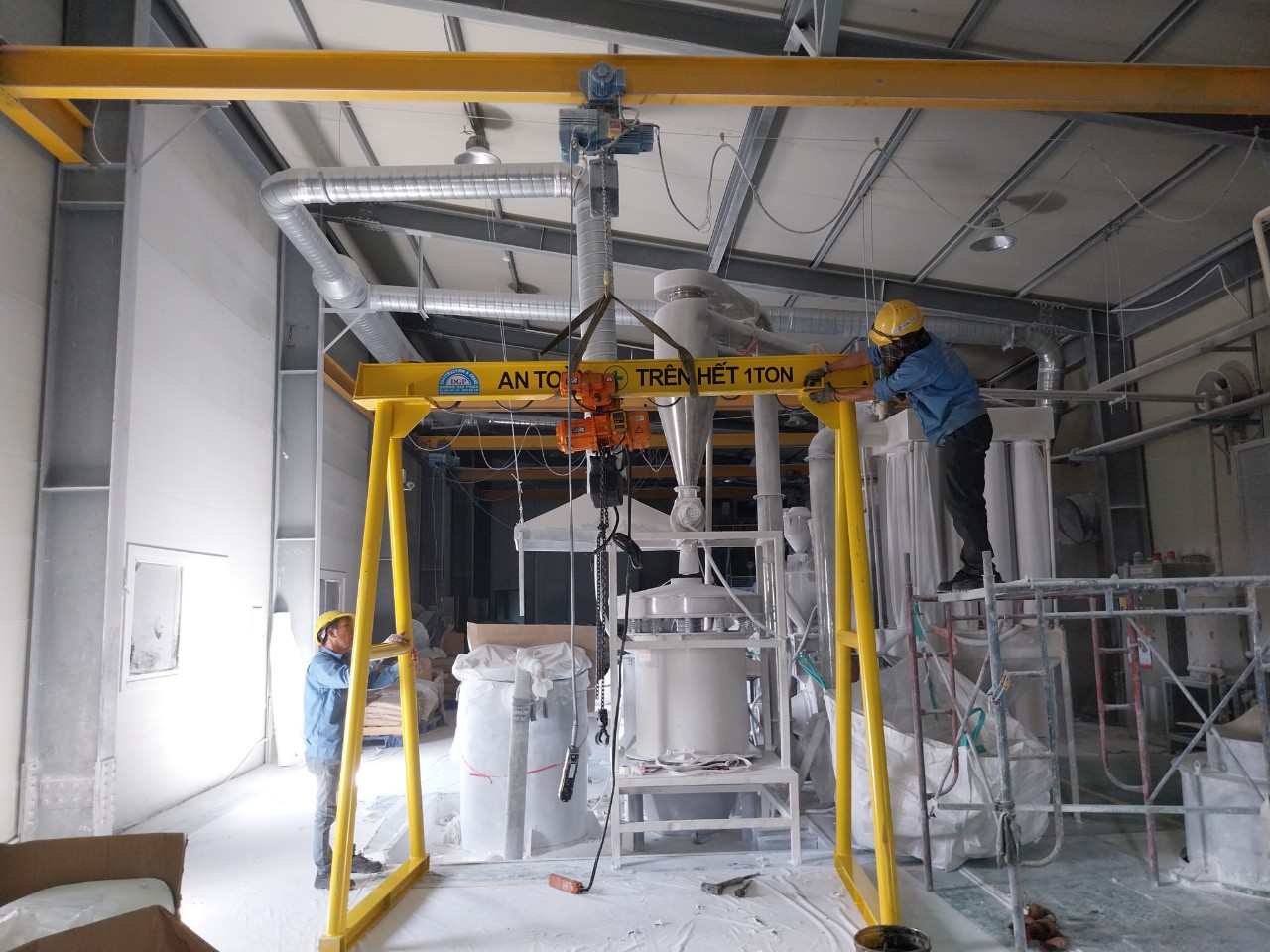 Lắp đặt cổng trục 1 tấn - Cầu Trục, Cẩu Trục Nhà Xưởng, Cổng Trục, Palang nâng hạ